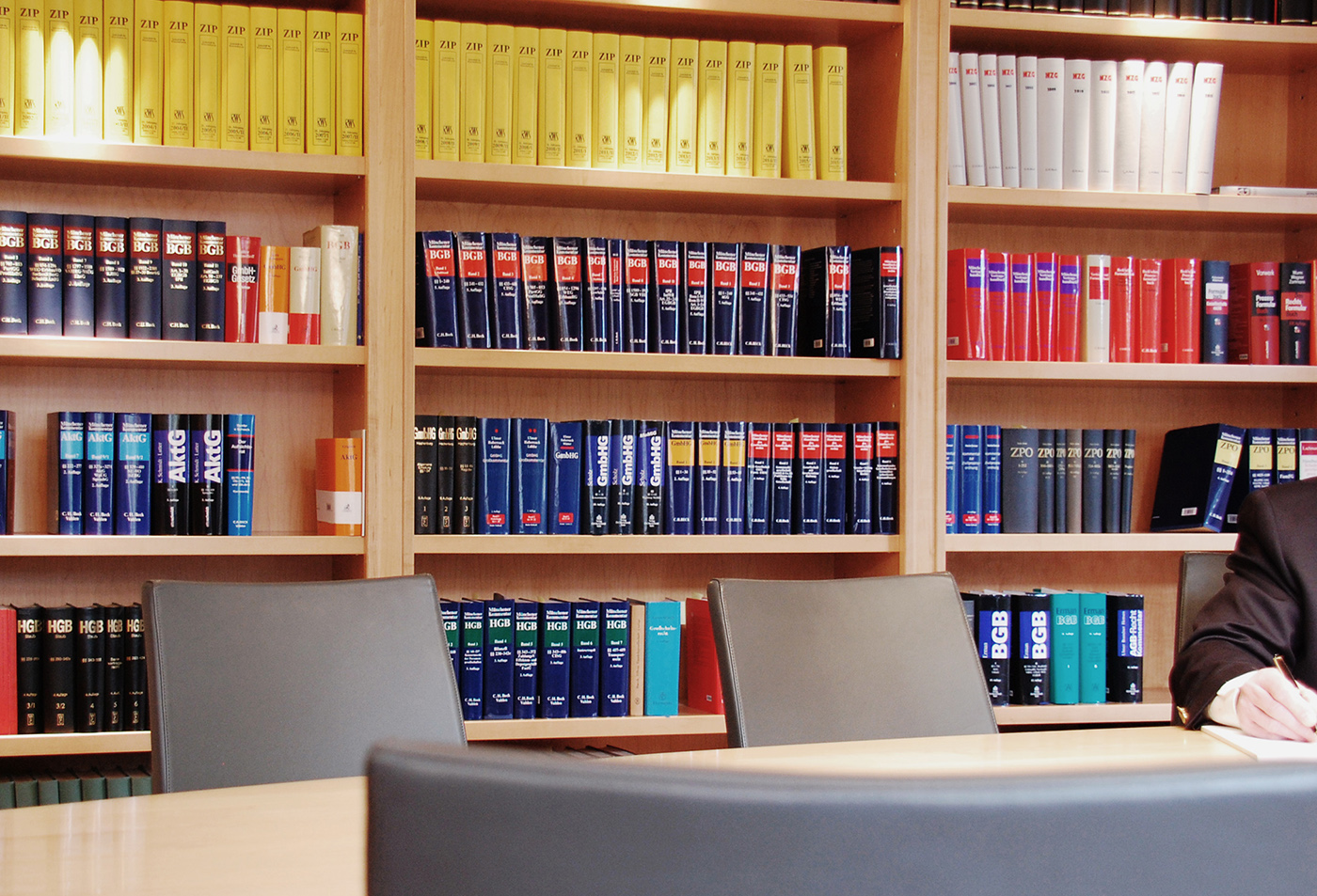 Impressum – Dr Christian Freund